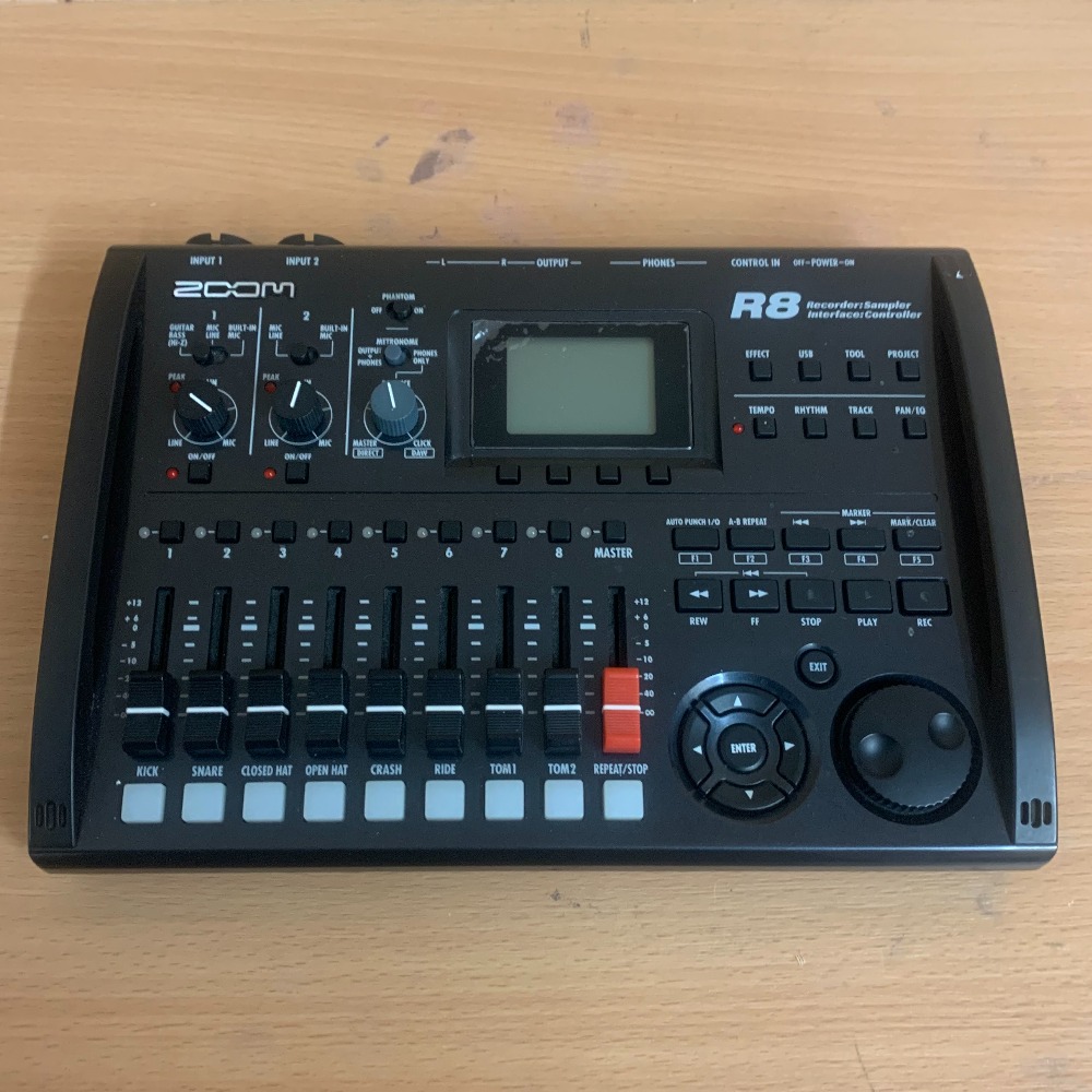 Zoom Zoom R8 8 Track Multi Track Recorder Sampler USB Interface ...
